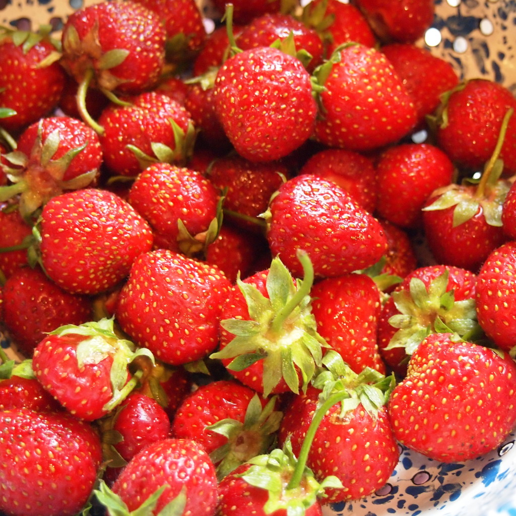 4 ideas on how to use Ontario Strawberries - get them while you can ...
